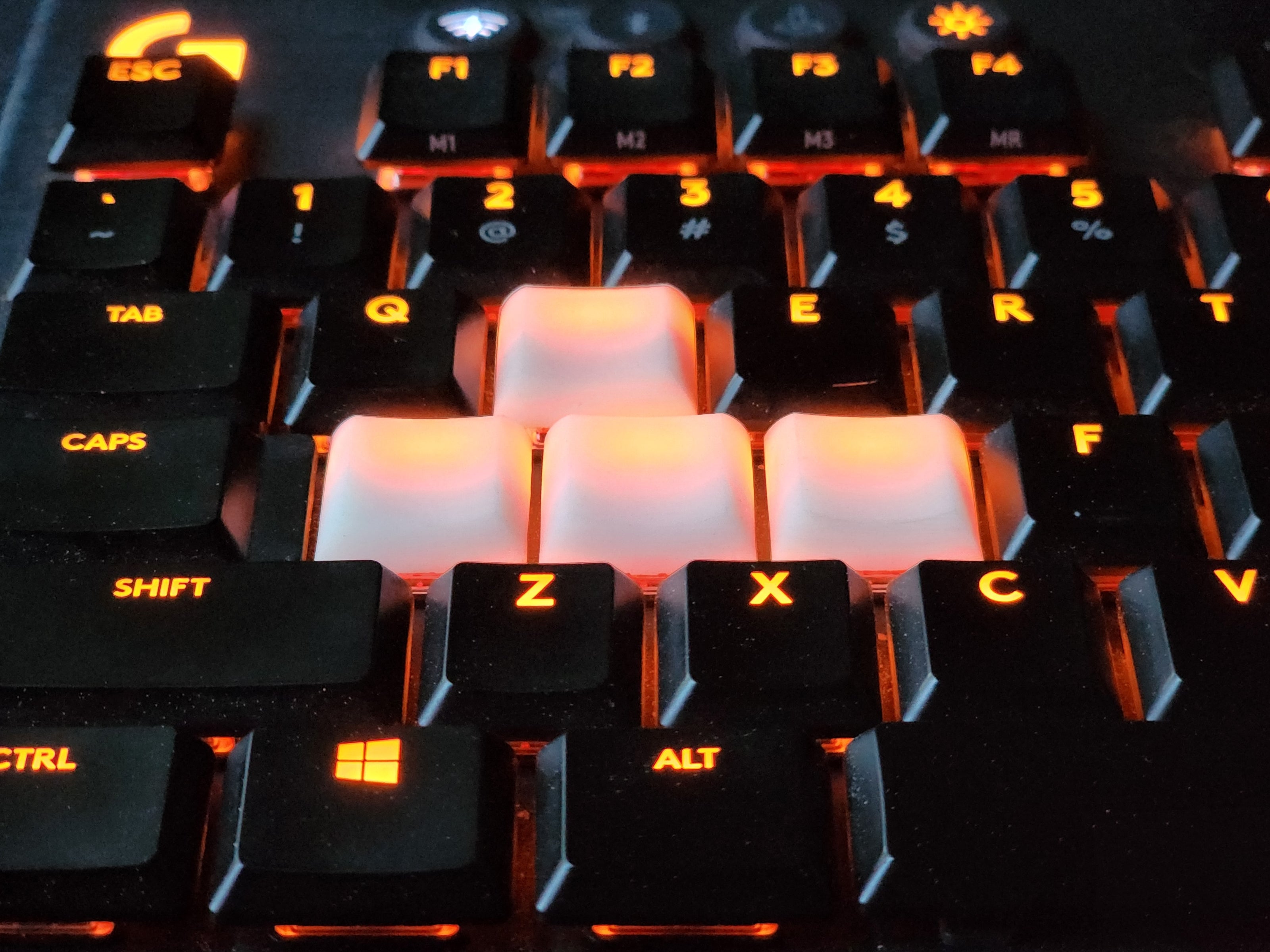 Logitech G915, G915X Keycap Set for WASD – 3dkeycap